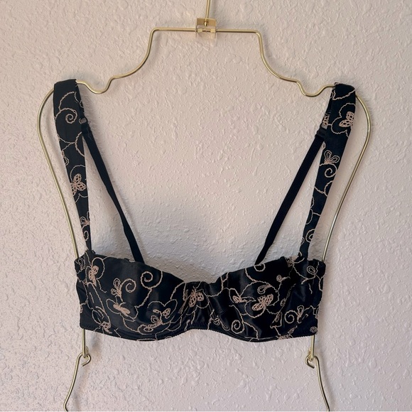 Victoria's Secret | Intimates & Sleepwear | Vintage Victorias Secret ...